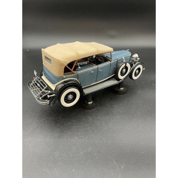 Sun Star | Other | 932 Ford Lincoln Kb Top Up 118 Scale Diecast Car Sun Star 6164 | Poshmark